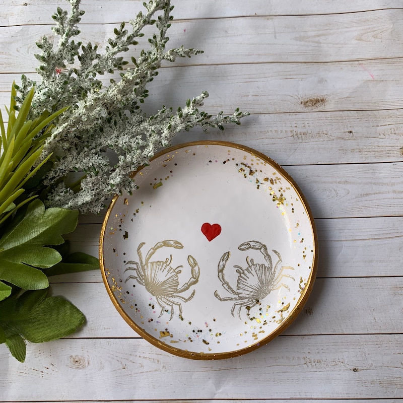 Crab Gift - 60+ Gift Ideas for 2024