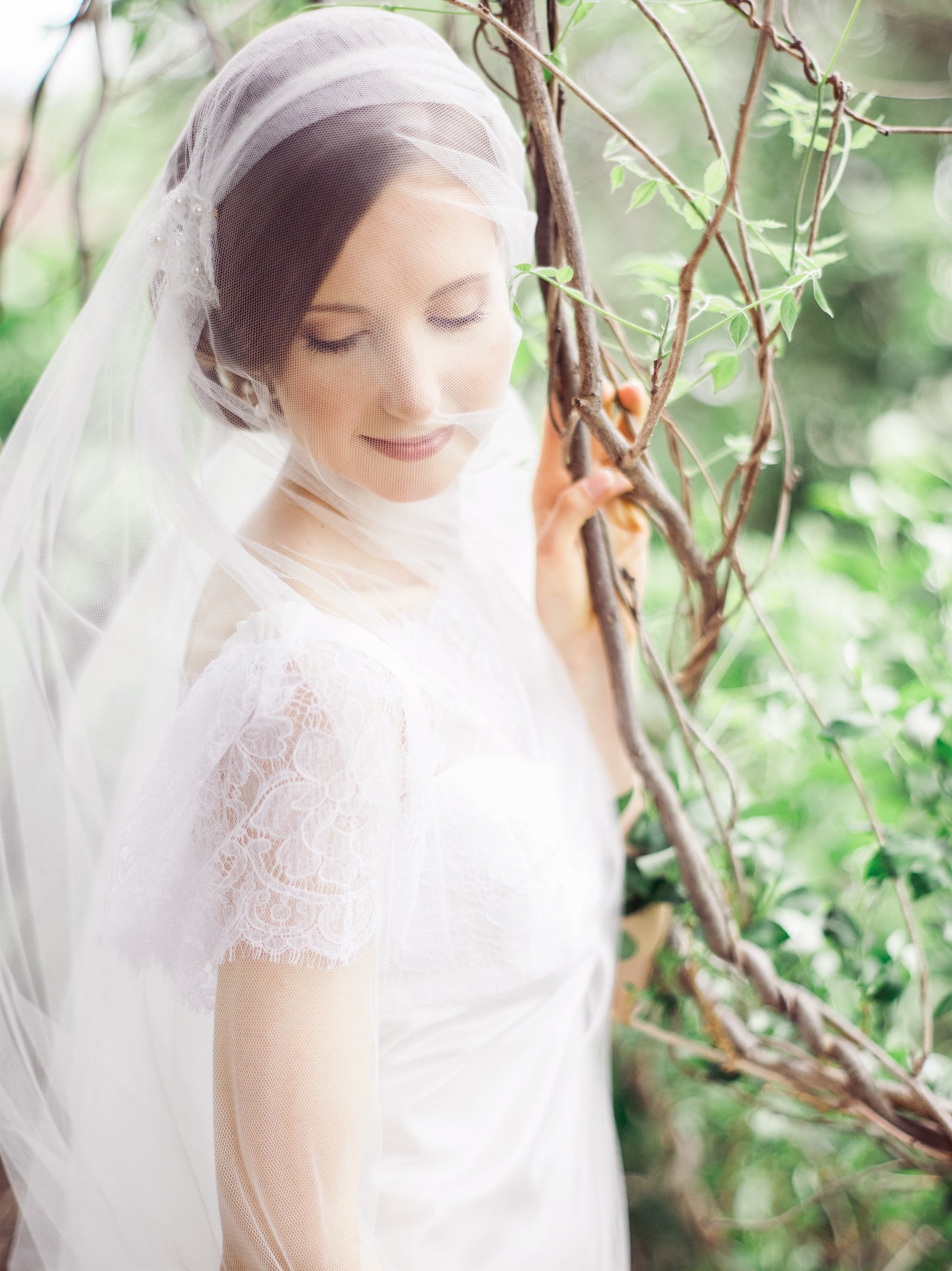 Bridal Juliet Veil With Blusher, English Net Juliet Veil, Dramatic ...