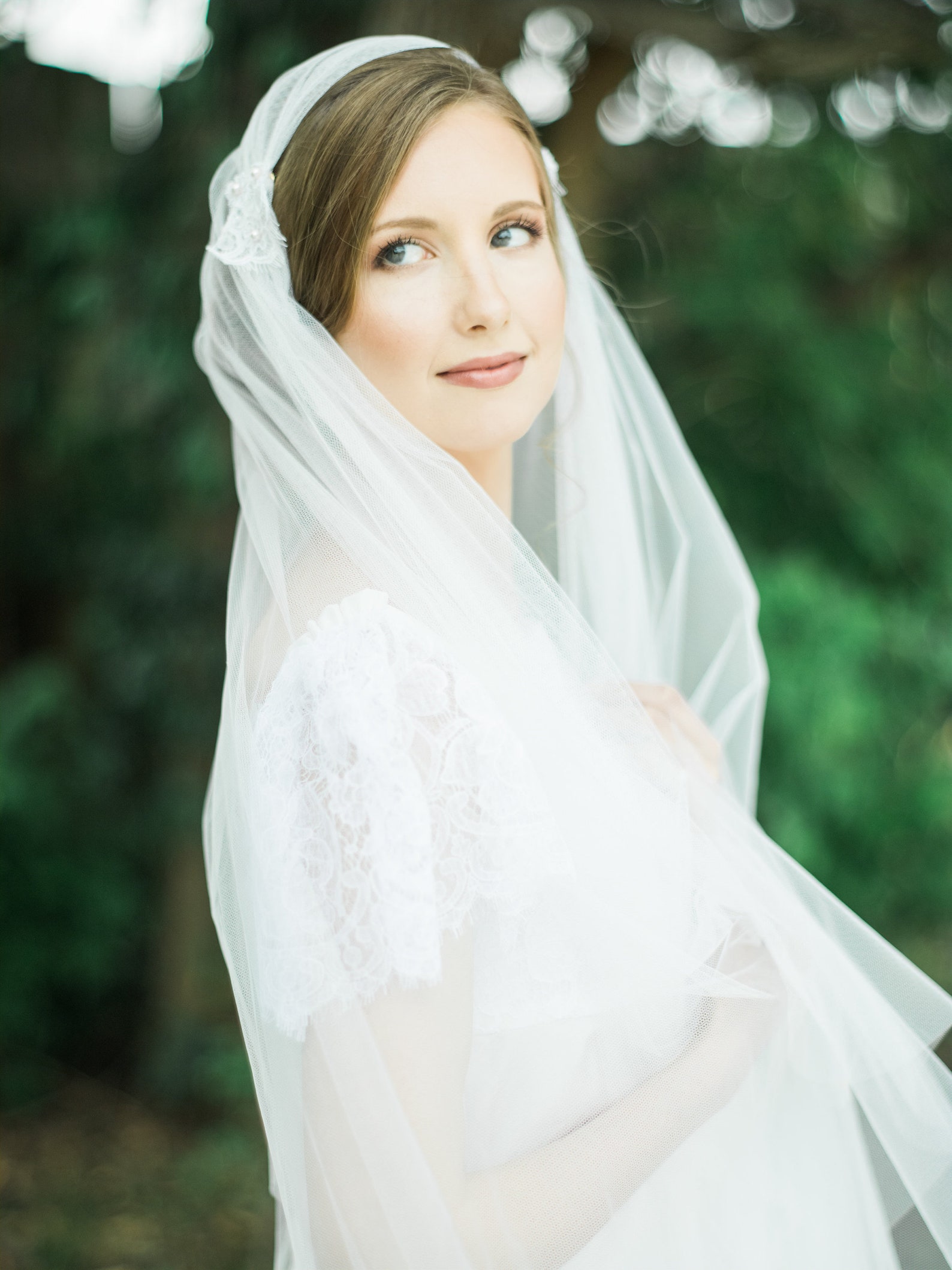 Bridal Juliet Veil With Blusher, English Net Juliet Veil, Dramatic ...