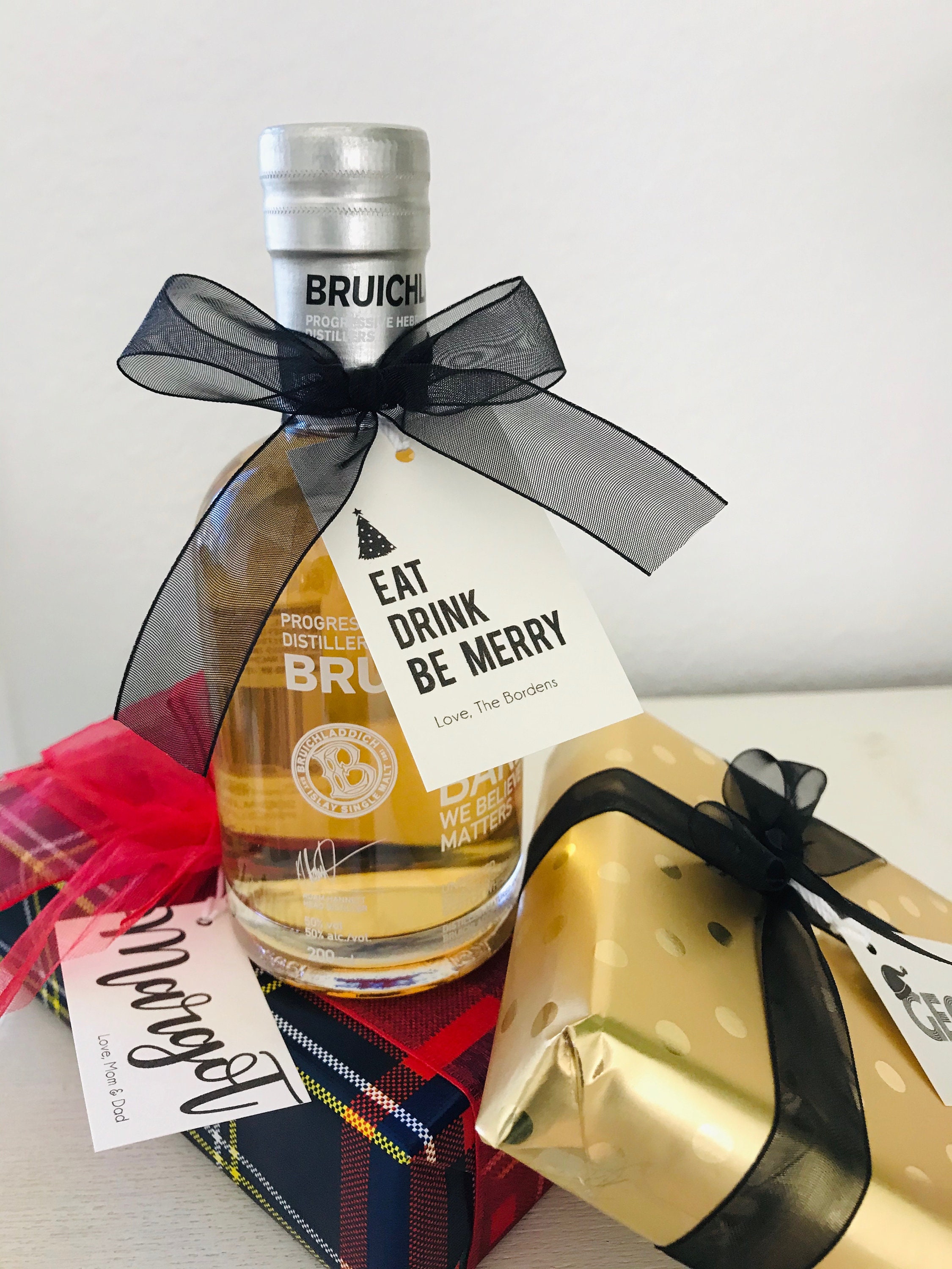 16 Personalized Christmas Gift Tag Eat Drink and Be Merry | Etsy