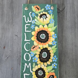 Hand-painted Sunflower Welcome Sign: Rustic Farmhouse Decor - Etsy