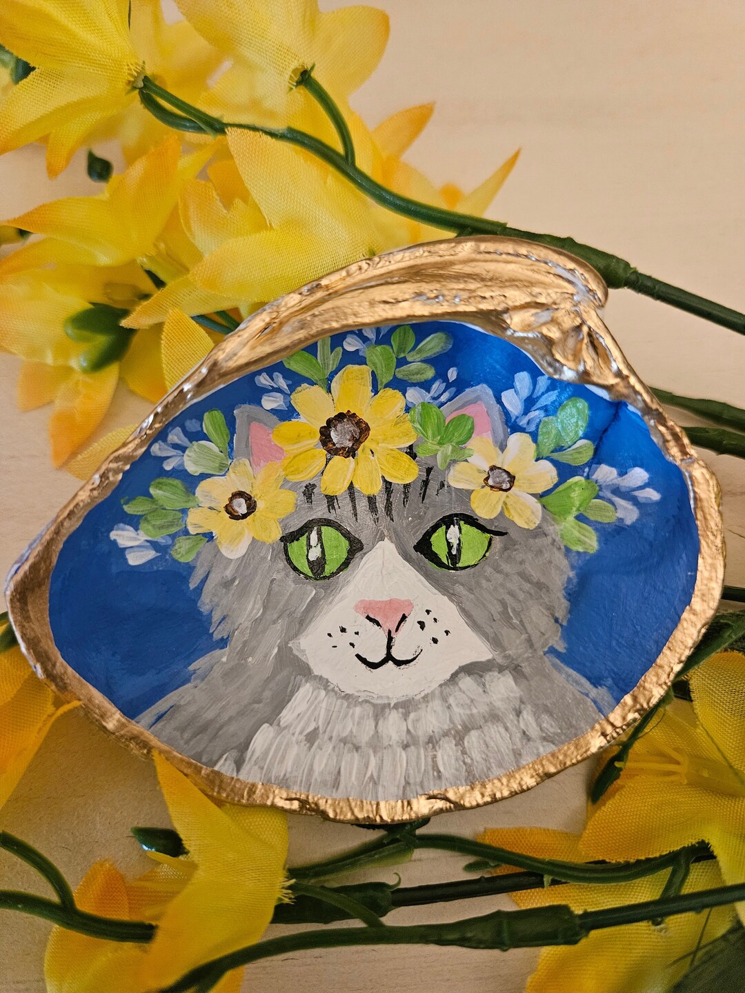 Hand-painted Shell, Artwork on Seashell, Gray Cat With Floral Wreath ...