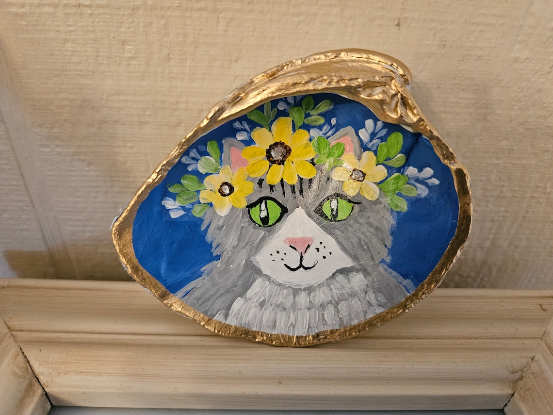 Hand-painted Shell, Artwork on Seashell, Cat Lover, Feline Painting ...