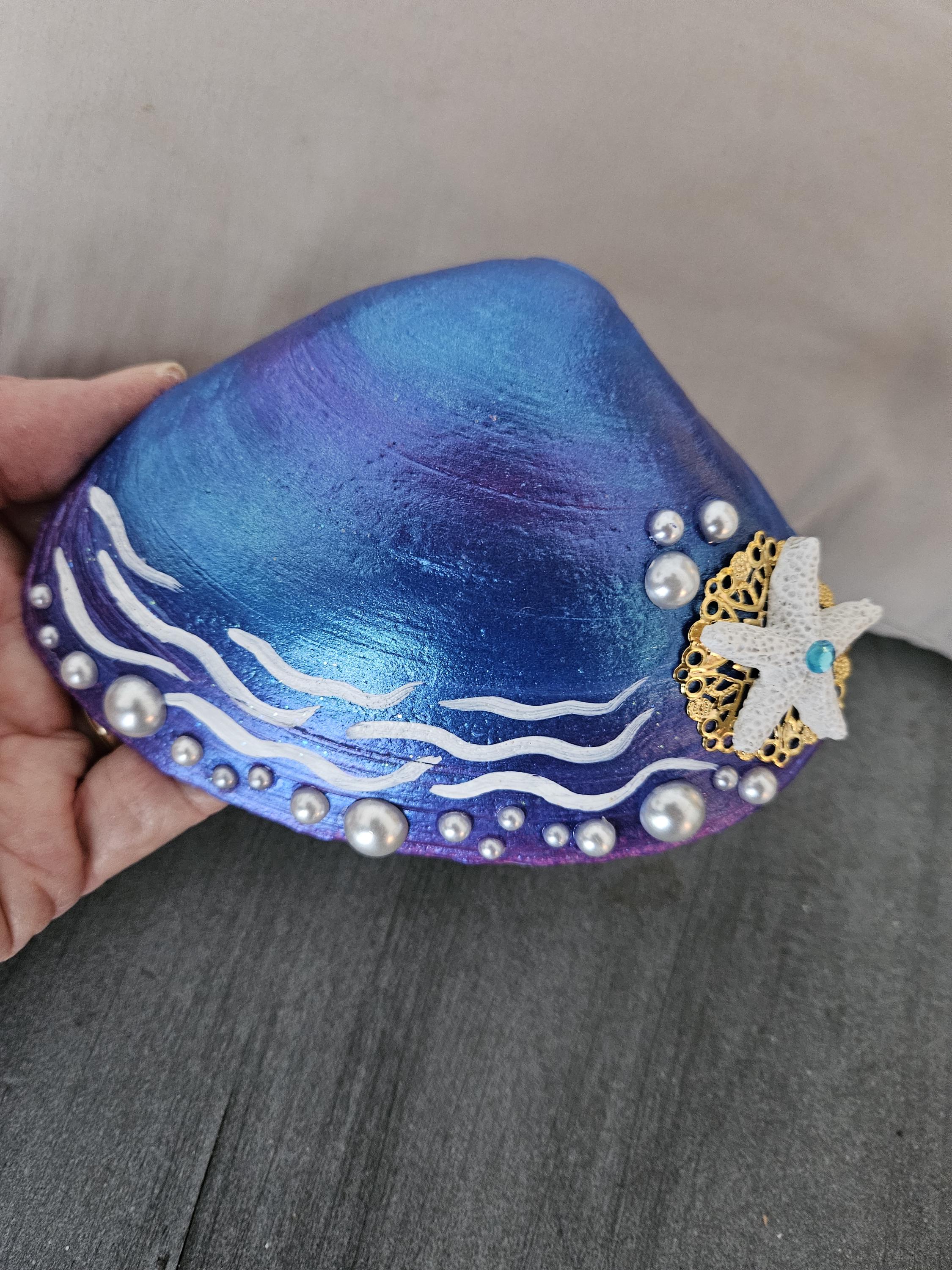 Hand-painted Shell, Art on Seashell, Starfish Decor, Unique Beach Theme ...