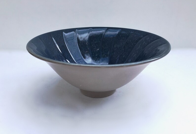 Wedgwood Norman Wilson Glazed Interior Fluted Bowl - Etsy