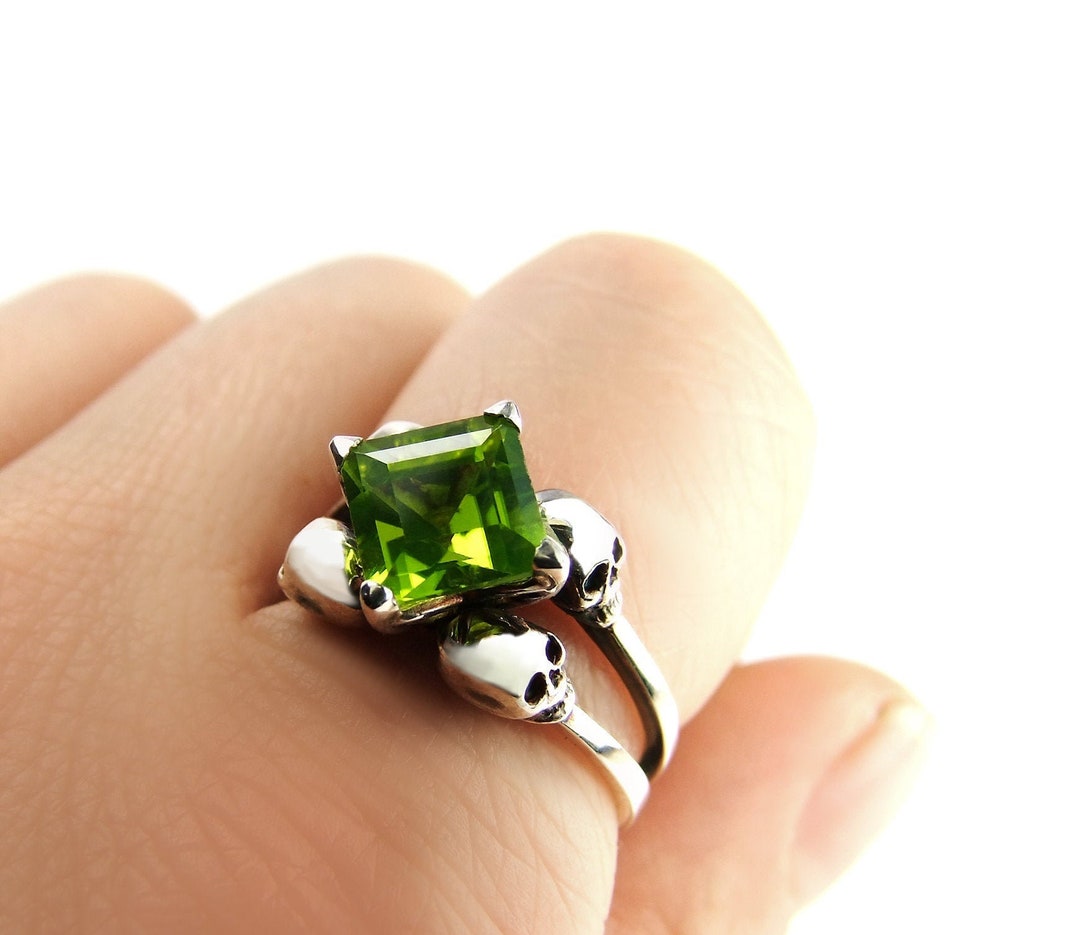 Witches Ring With Skulls and Natural Green Gemstone for Taurus - ZORYA ...