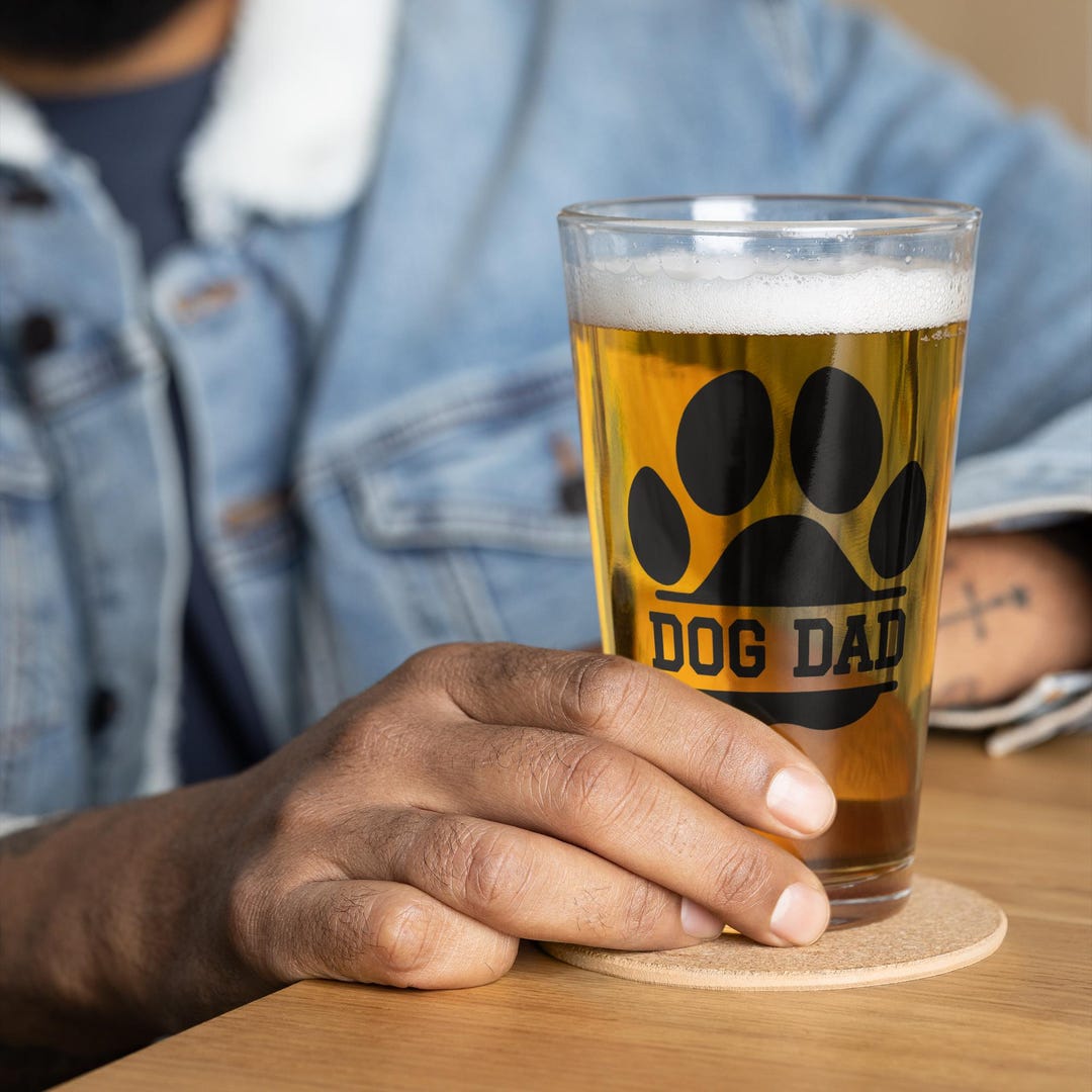 Dog Dad Pint Glass - Paw Print Beer Glass, Pet Lover Gift - Etsy
