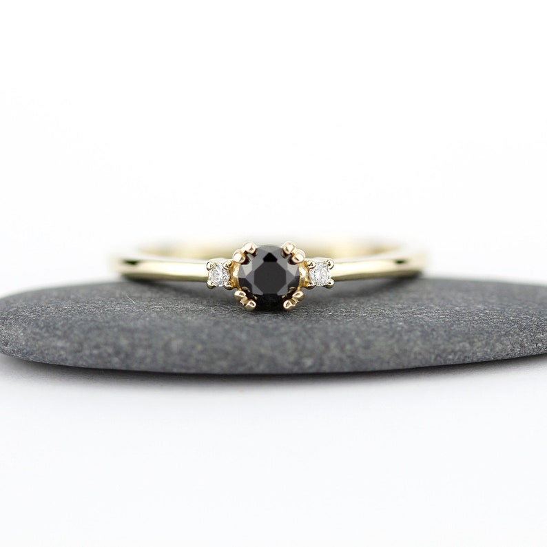 Diamond Ring Classy Diamond Ring Minimalist Engagement Ring | Etsy