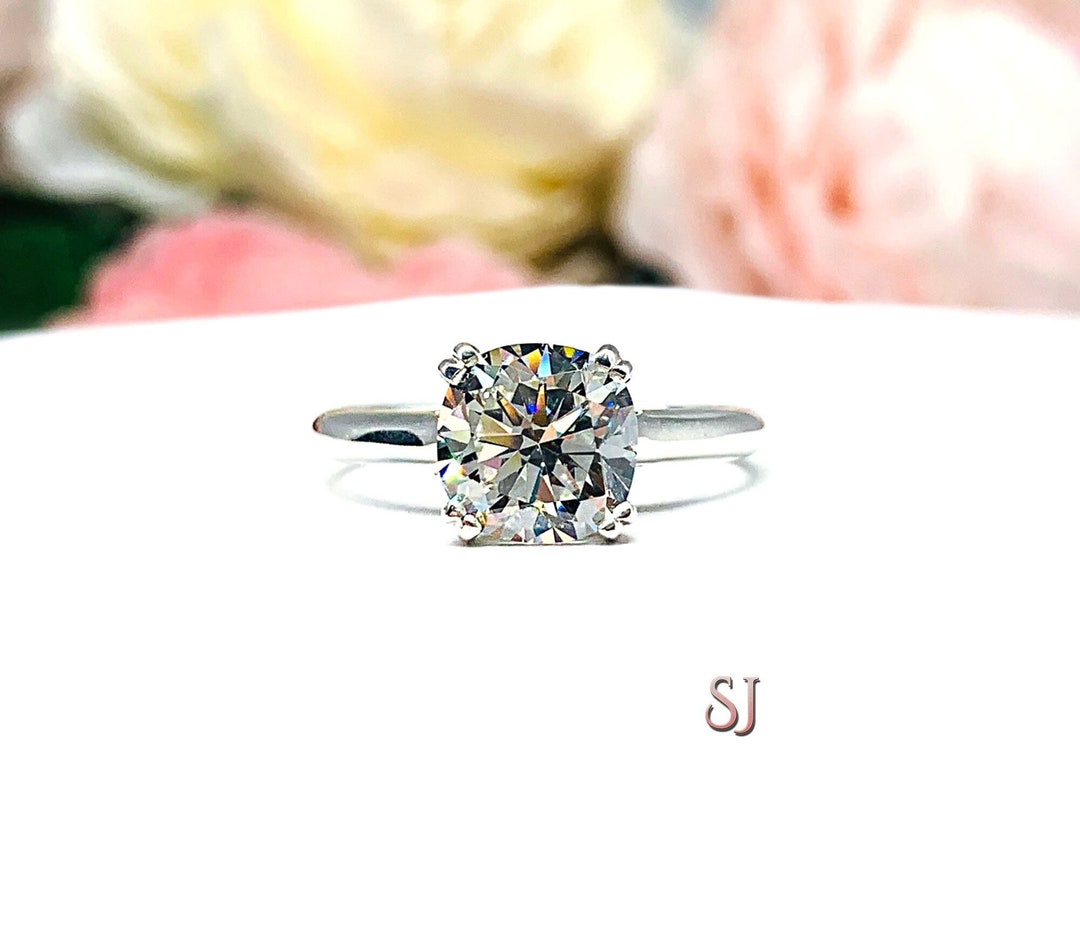 Anillo de compromiso con punta dividida de zirconia cúbica - Etsy España