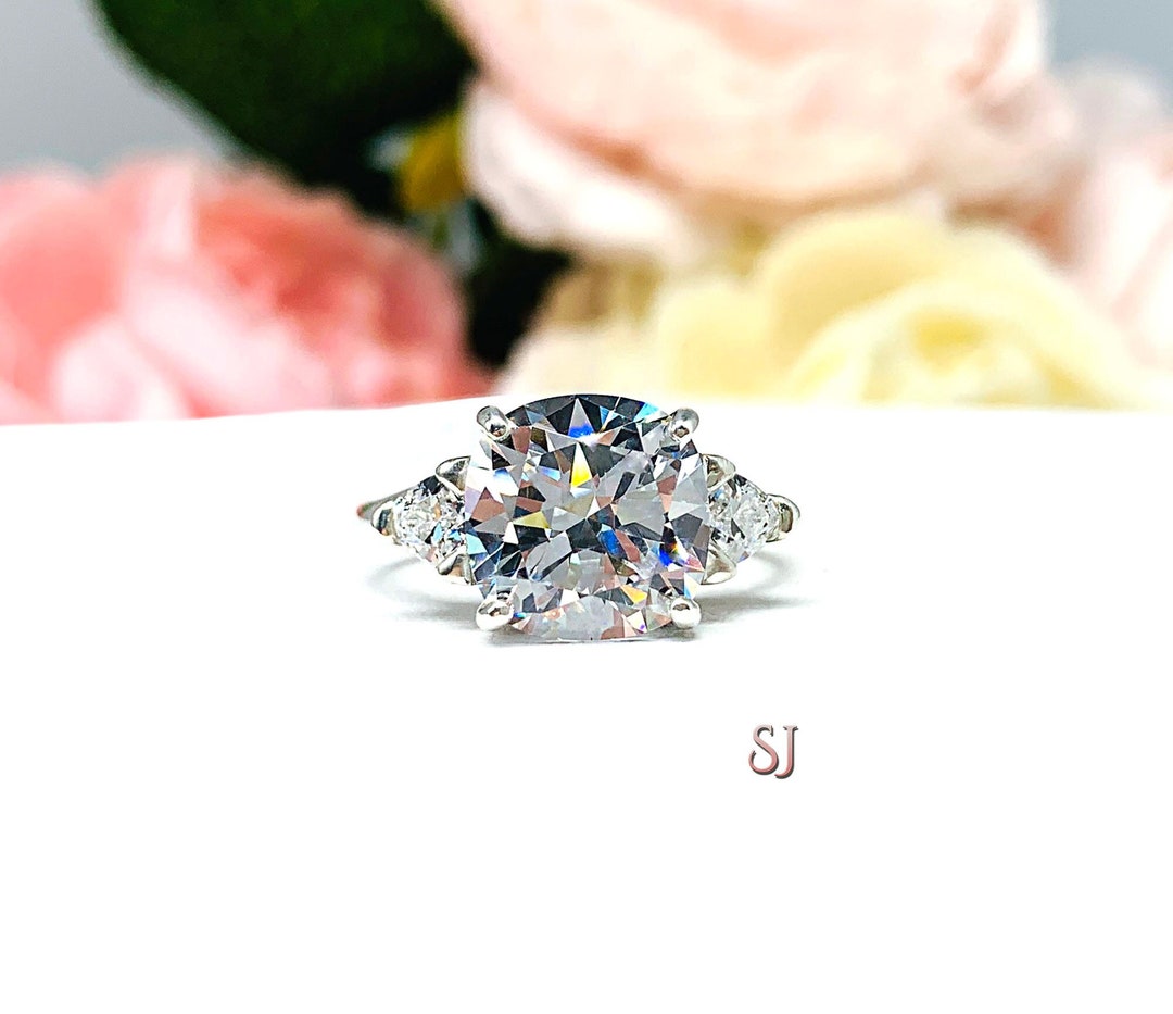 Brilliant Cushion Trillion CZ Engagement Ring - Etsy