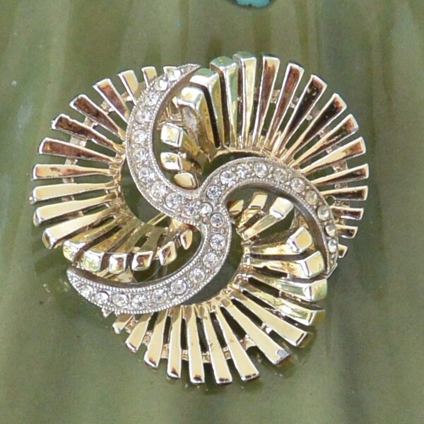 Spiral Brooch - Etsy