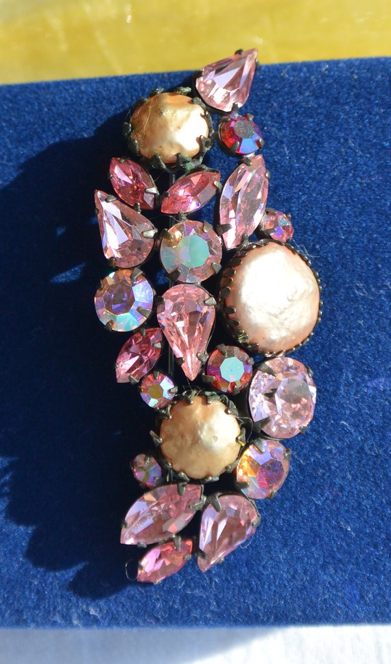 SALE! Regency Statement Brooch - Signed, Baroque Pear… - Gem