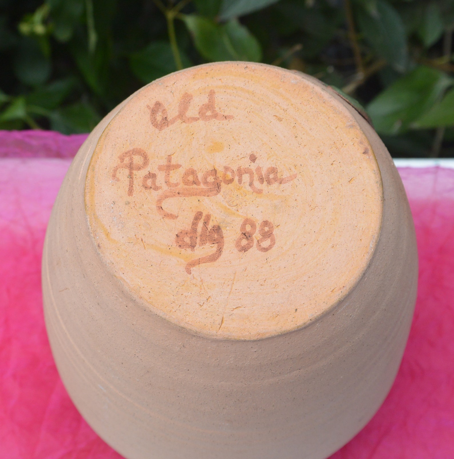 SALE Old Patagonia Vase Signed Pennsylvania Art Pottery - Etsy
