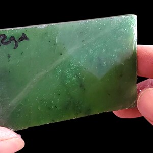 BC Jade Slab ~ Nephrite Jade ~ 42 Grams ~ Bright Green With Chromium ...