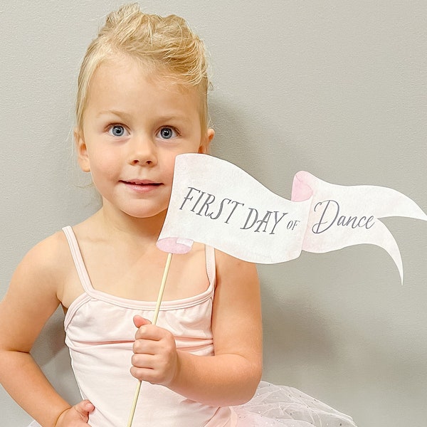 First Day of Dance Class Sign - Etsy