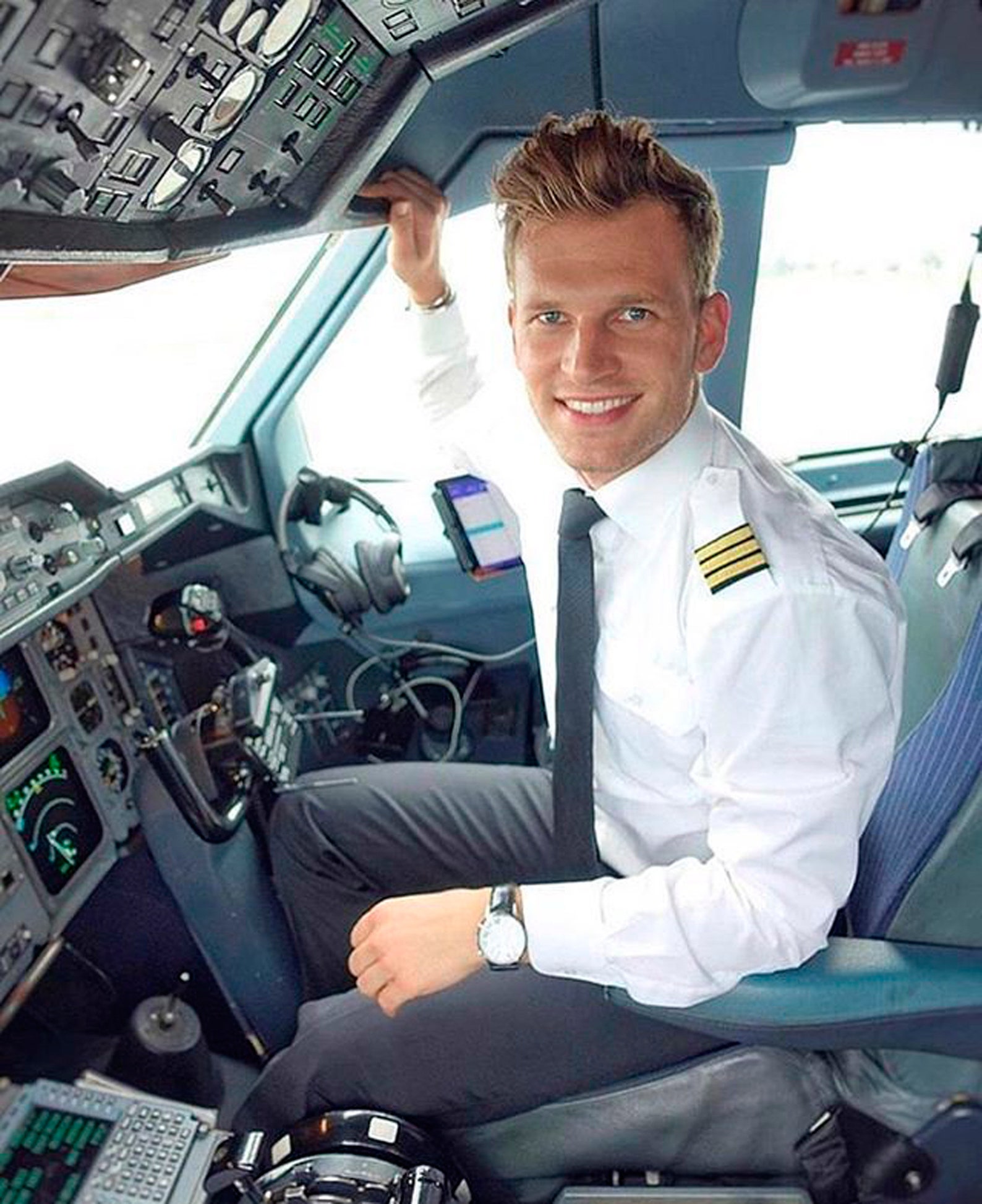 PERSONALIZED PILOT PORTRAIT Painting, Pilot Gifts for Him, Pilot ...