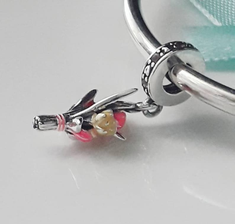 Congratulations Celebration Graduation Flower Bouquet Charm S925 ...