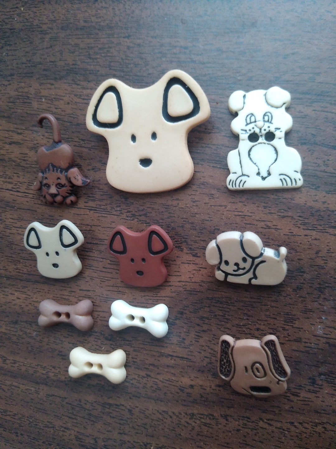 Doggie Shaped Buttons - Etsy