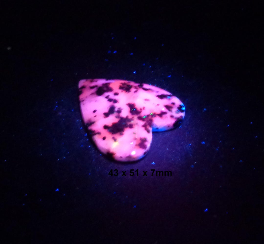 Franklin, NJ Fluorescent Mineral Franklin, NJ. Calcite, Zincite ...