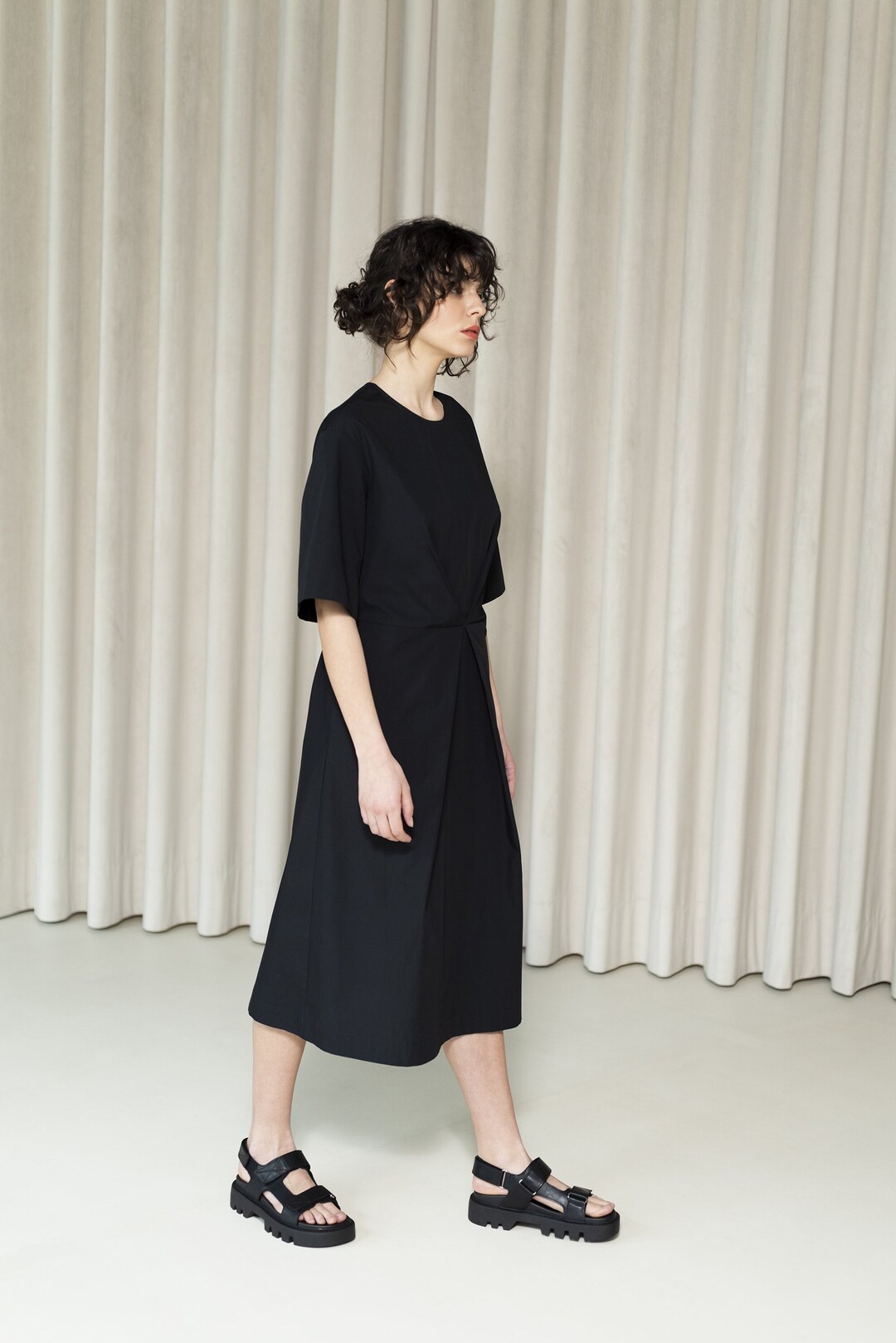 Minimalist Cotton Dress With Pockets Round Neckline Midi Dress for ...