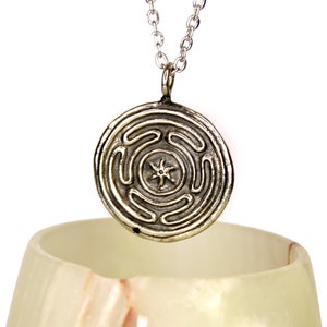 Labyrinth Hecate Goddess Silver Coin Medallion Necklace - Etsy