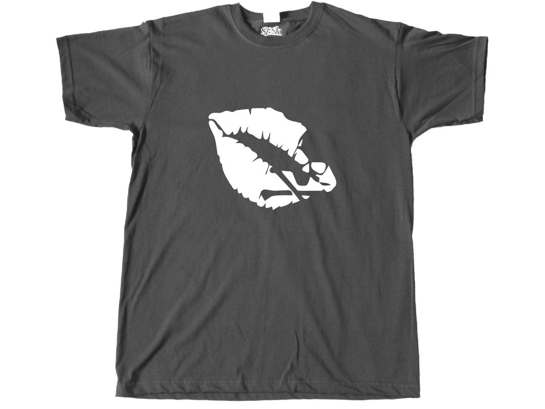 SALE, Toxic Kiss T-shirt, Cool Gifts, Kiss of Death, Mens Women's Gifts ...