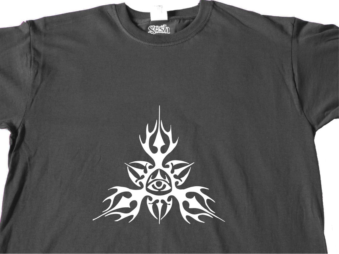 SALE, All Seeing Eye, Cool Gifts, Illuminati T-shirt, Mens Women's ...