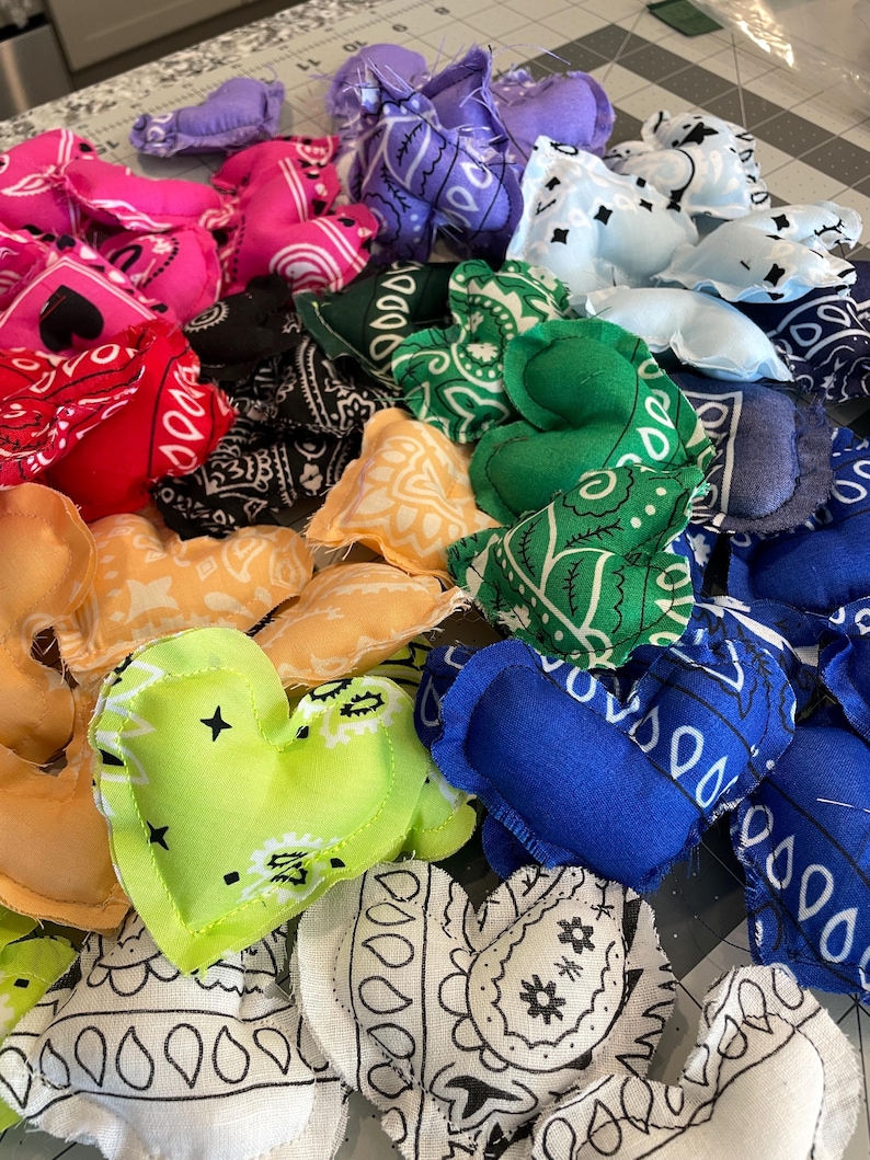 Five Pack Grab Bag - Pocket Hug Heart -bandana Print - Etsy