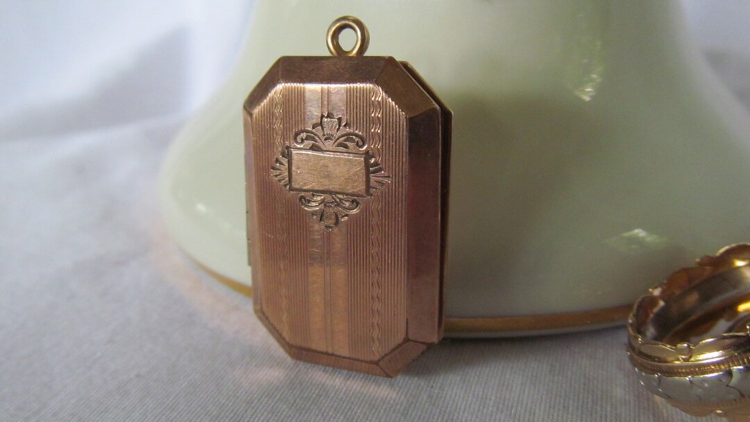 Antique Locket 1800s Victorian Rose Gold Locket 12K Rose Gold Signet ...