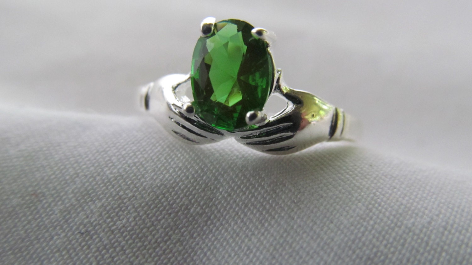 Love Token Lovely Victorian Hand Ring Emerald Sterling Silver 7 1/4 ...