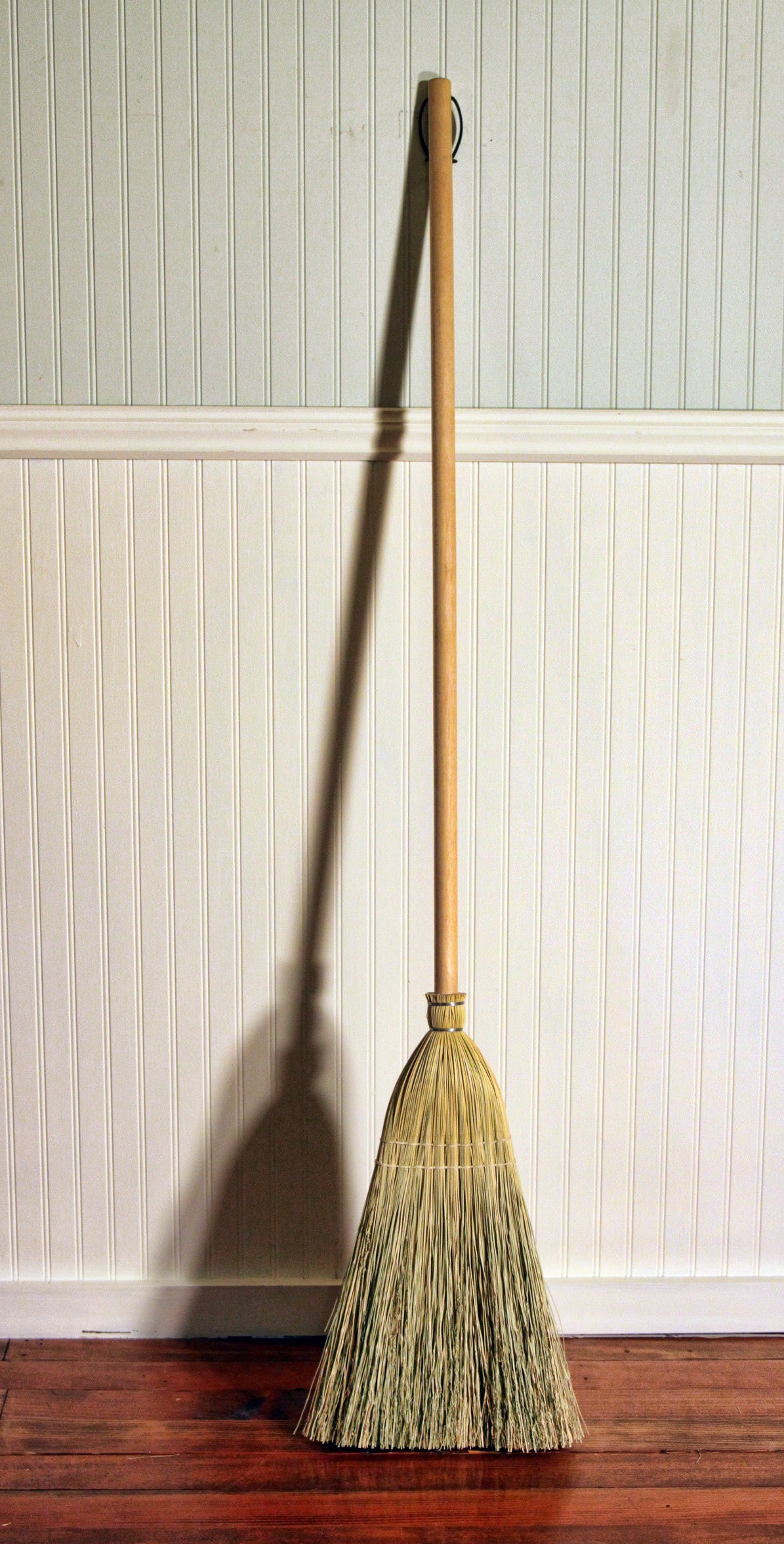 Shaker Authentic 1878 -- Deluxe Birch Handle -- Vintage Corn Broom ...