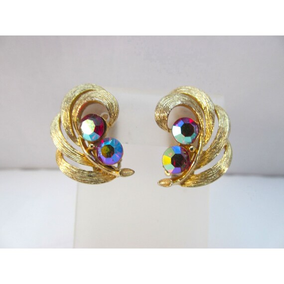 Lisner earrings store