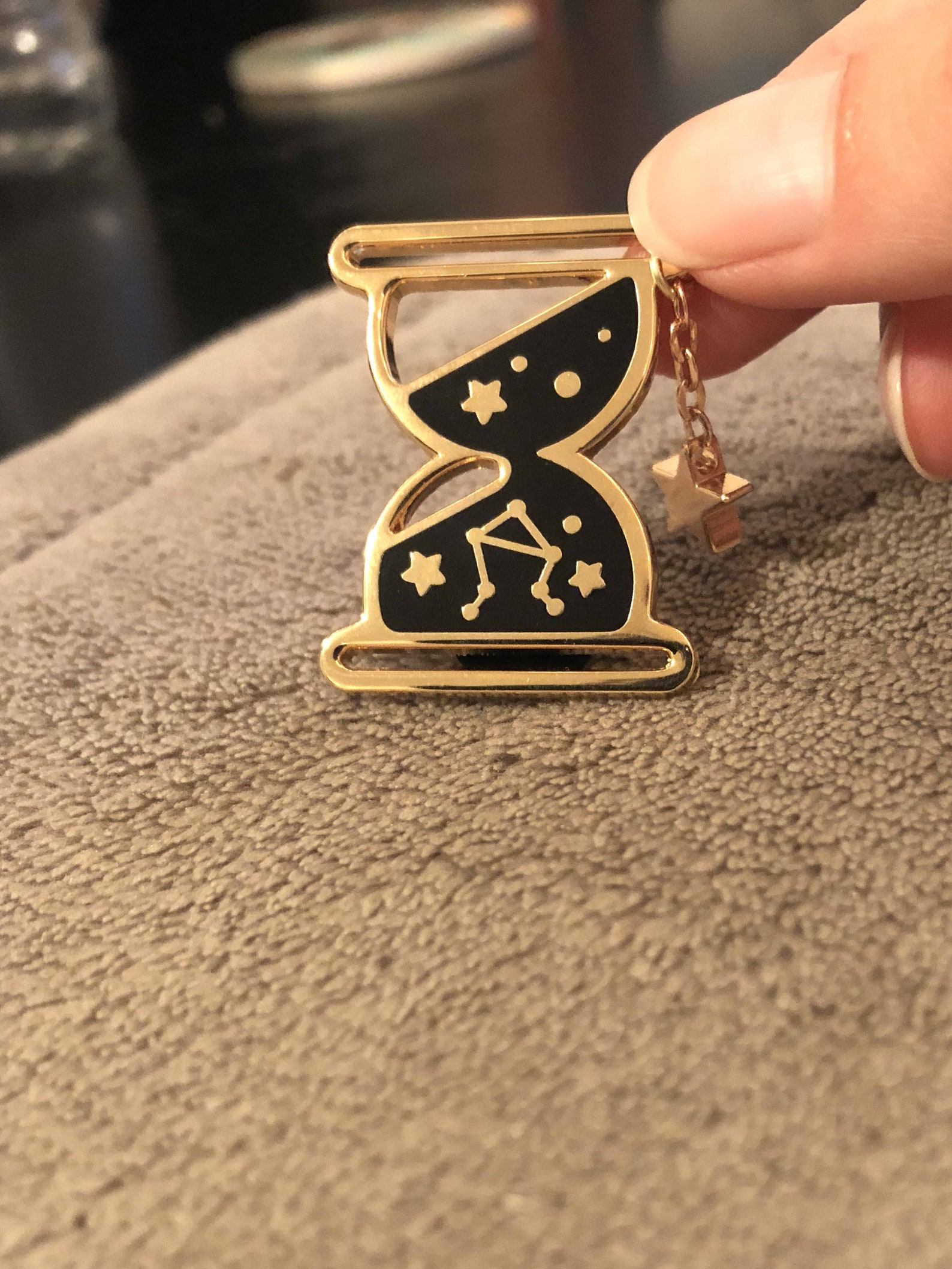 Libra Zodiac Hourglass• Enamel Pin - Etsy