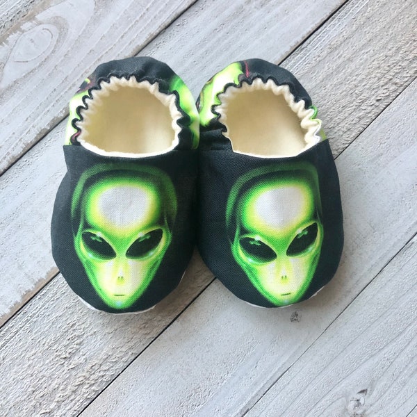Alien Booties - Etsy