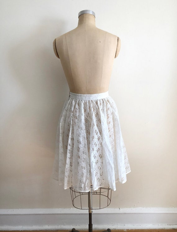 White Lace Crinoline/Half Slip - 1980s - Gem