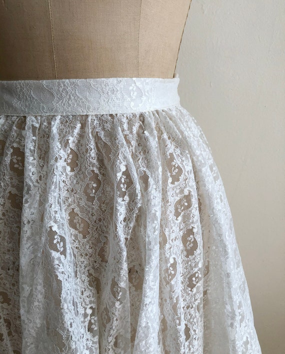 White Lace Crinoline/Half Slip - 1980s - Gem