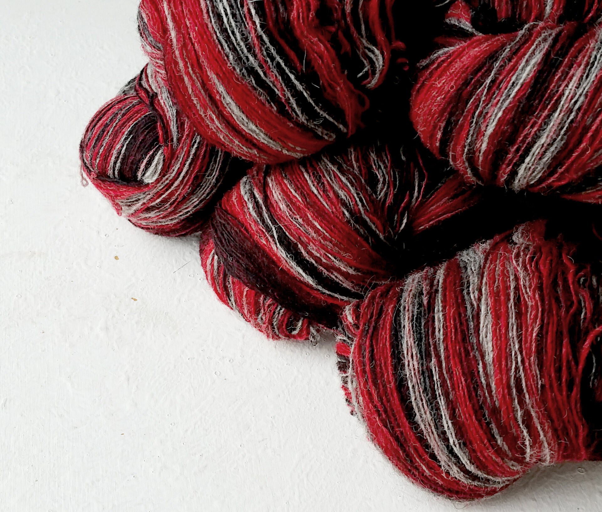 Aade Long Artistic wool lace weight art wool purple grey | Etsy