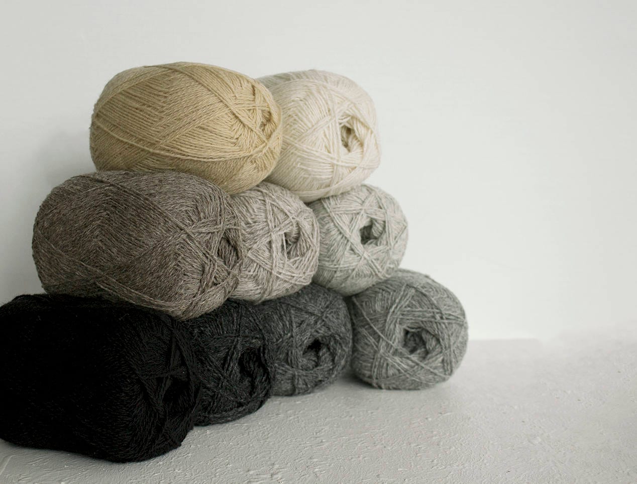 Wool yarn for knitting crochet-100% natural wool yarn set in | Etsy