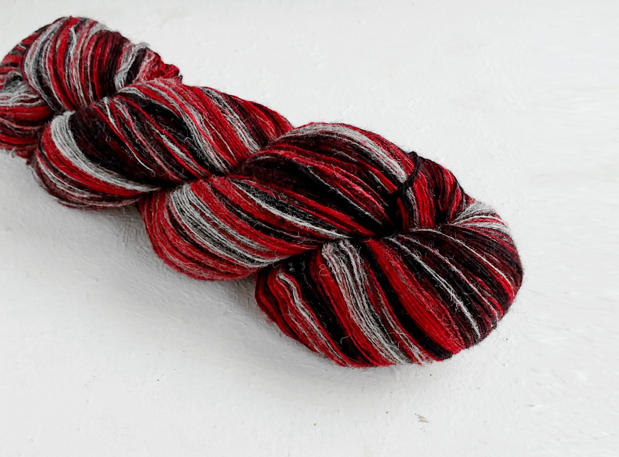 Aade Long Artistic wool lace weight art wool purple grey | Etsy