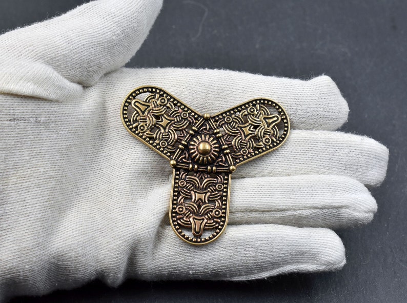 Viking Cloverleaf Brooch Robe Brooch for the Rus Vikings | Etsy