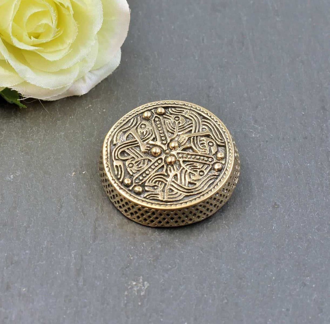 Magnificent Box Brooch From Gotland by BELANAS SCHATZKISTE - Viking ...