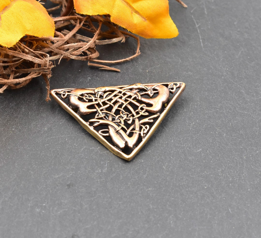 Triangle Brooch With Celtic Swan Motif - Celtic Knot Bronze Brooch - 1 ...