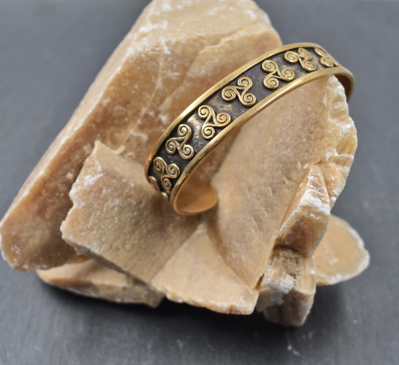 Celtic Bronze Bangle With Triskelen Celtic Bracelet - Etsy