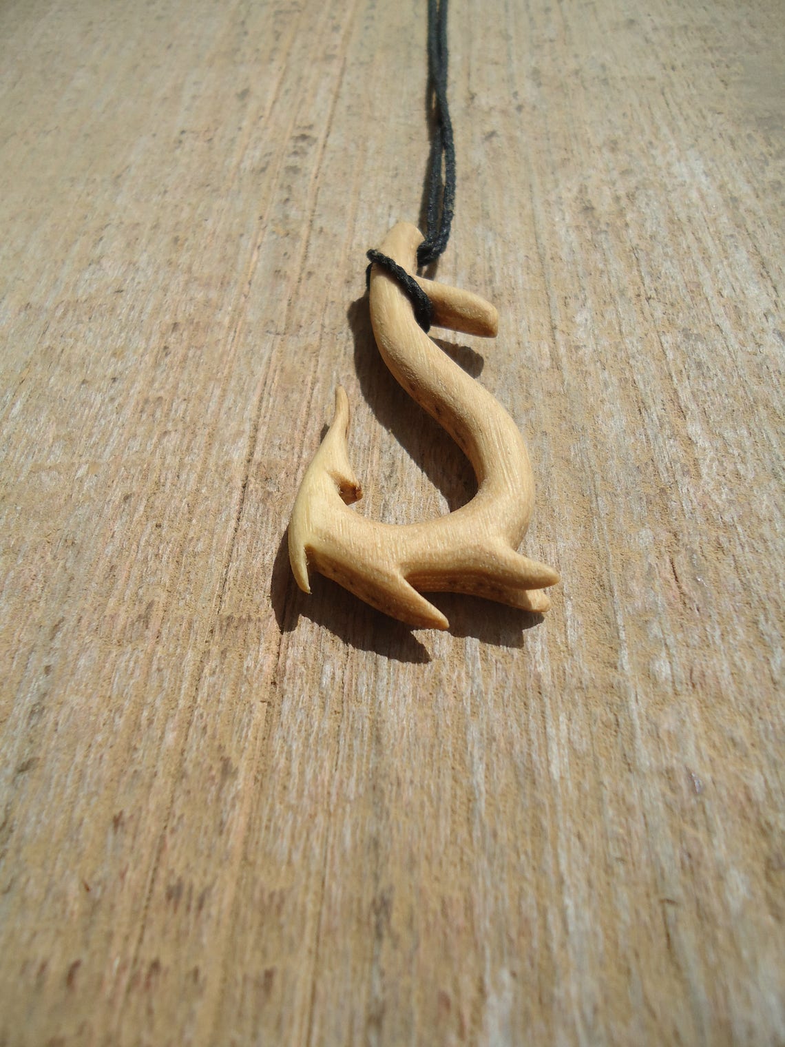 Carved Wood Necklace Polynesian Fish Hook Makau Fish Hook | Etsy