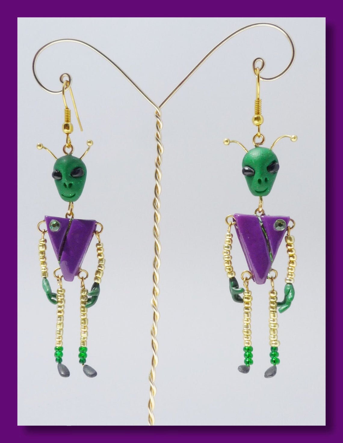 Green Alien Earrings UFO Polymer Clay Dangle Extraterrestrial ...