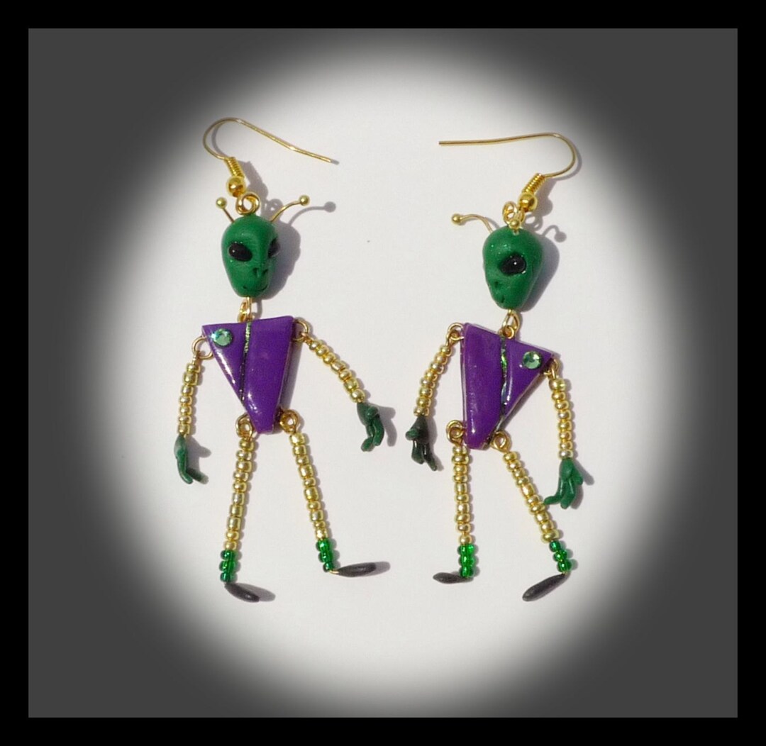 Green Alien Earrings UFO Polymer Clay Dangle Extraterrestrial ...