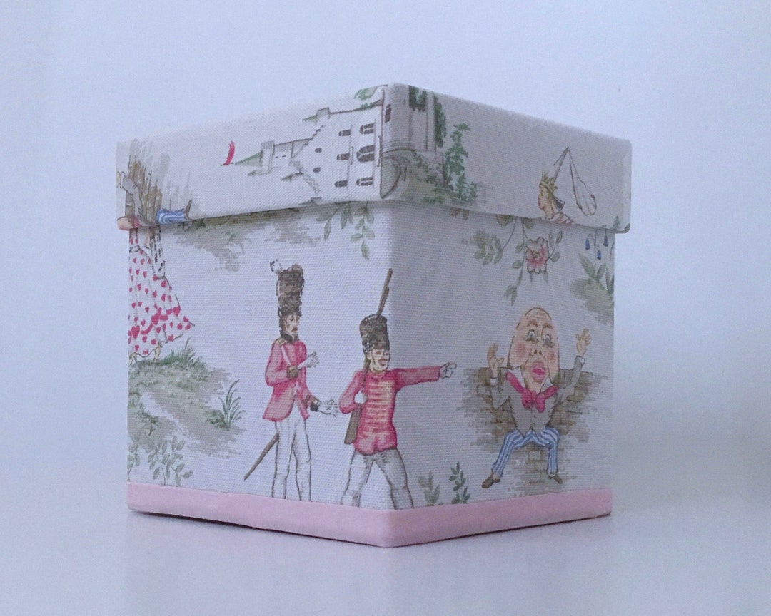 Nursery Rhyme Toile Tissue Box Cover – Handmade Baby Nursery Decor - Etsy