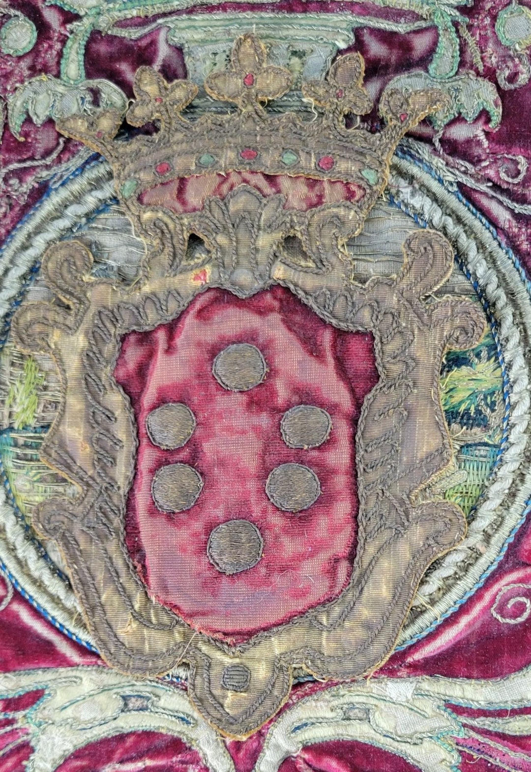 18th C. Italian Heraldic Medici Crest or Coat of Arms - Gold Metallic ...