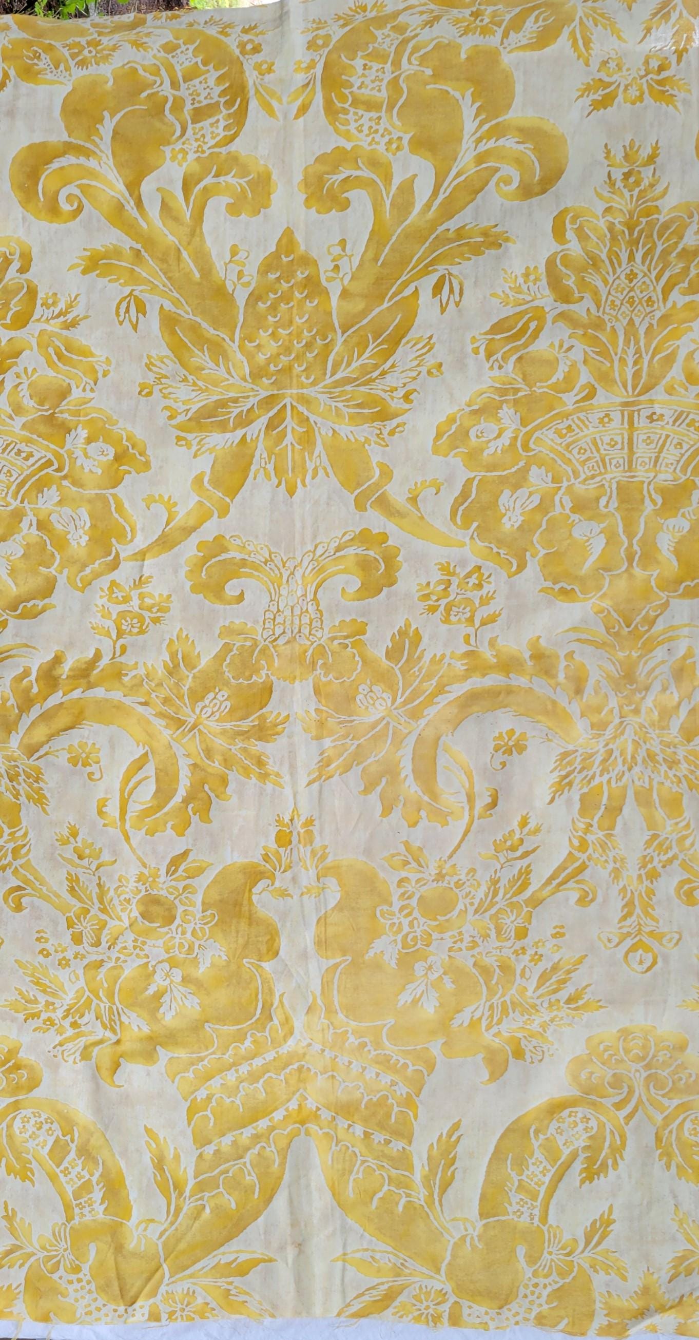 Fortuny Fabric Olimpia Pattern Yellow and White Color Way texture ...