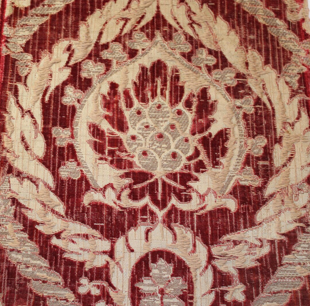 17th Century Italian Cut and Voided Silk Velvet - Brocaded Velvet From ...
